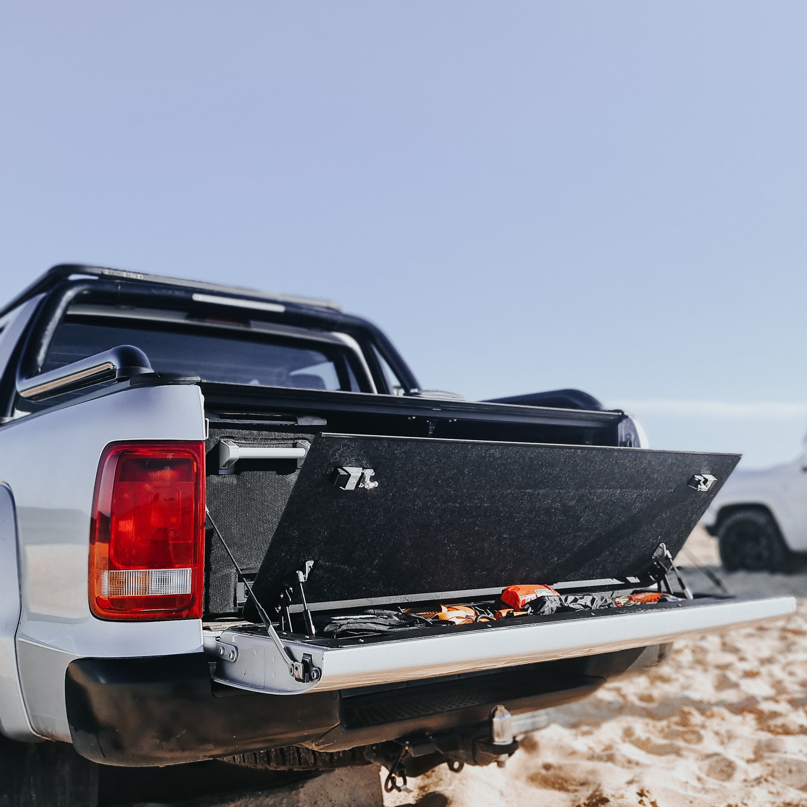 Premium Amarok Tailgate Storage Box | Huracan Fabrication