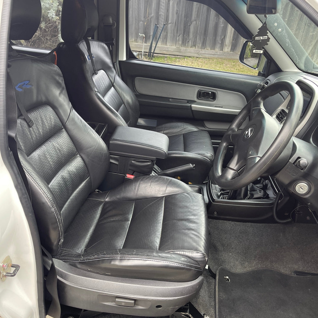 MN and ML Triton Seat Adapter Kit Huracan Fabrication