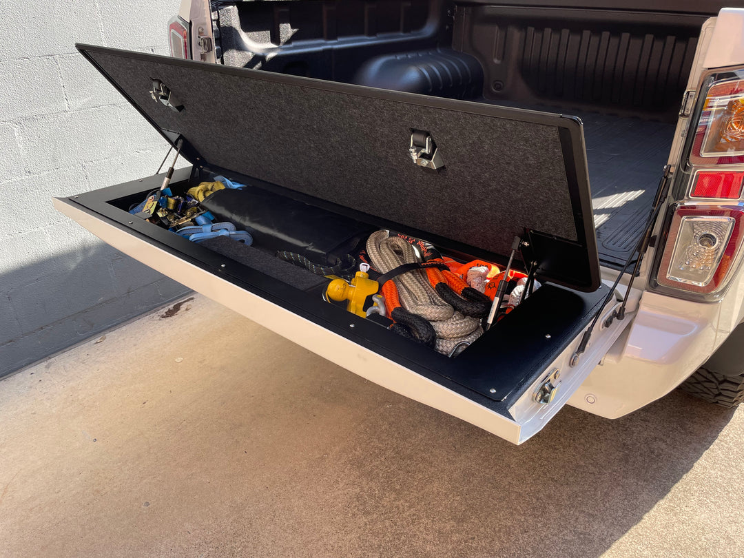 Tailgate tool boxes store